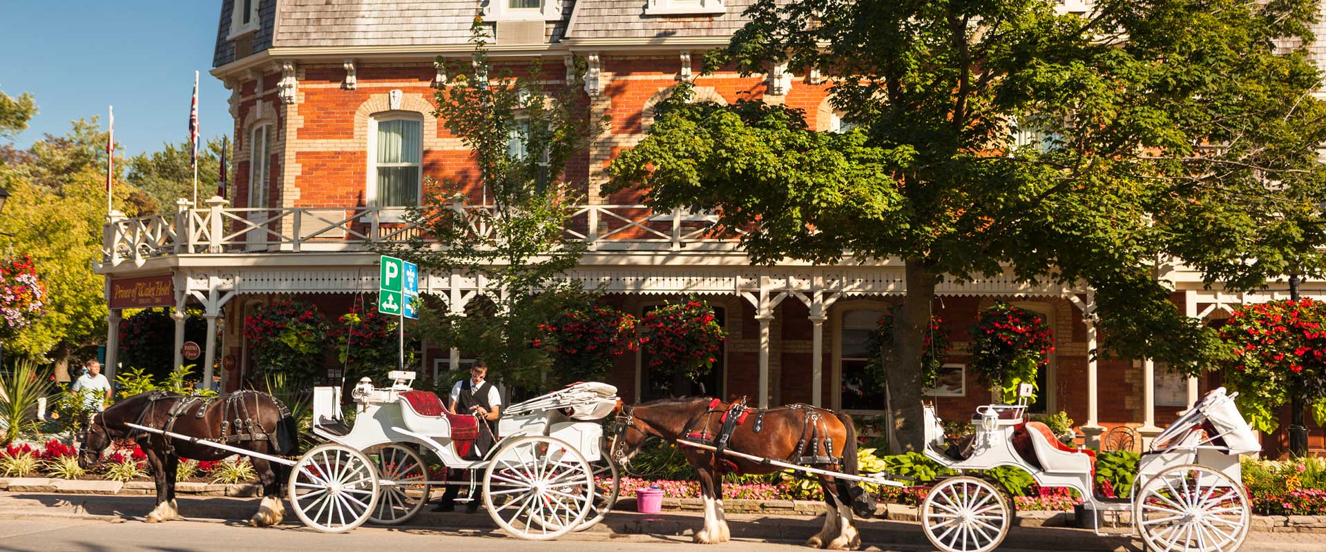 Day Trip to Niagara Falls, Ontario, Canada | ToNiagara