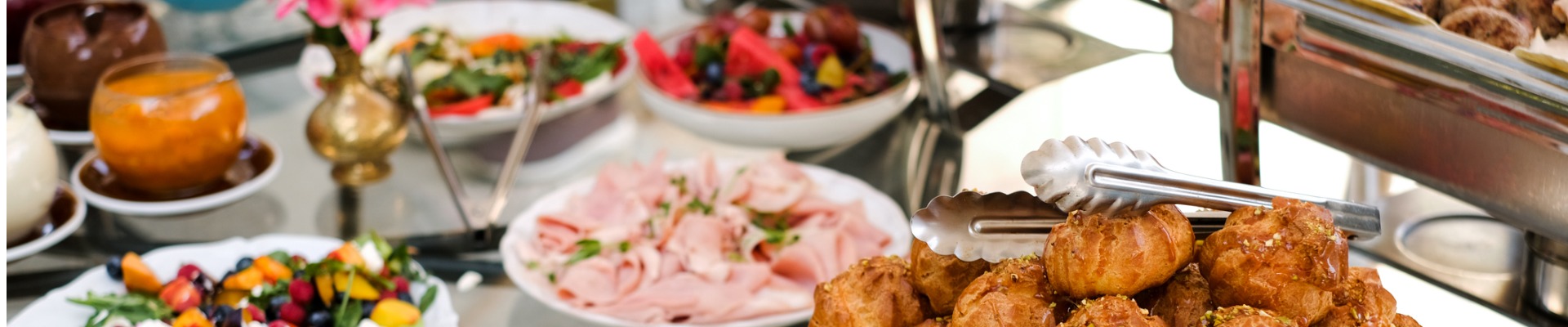 Discover Toronto's Diverse Culinary Scene on World Food Tour