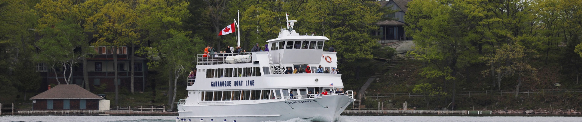 1000 Islands 3-Hour Cruise from Gananoque with views of Boldt Castle